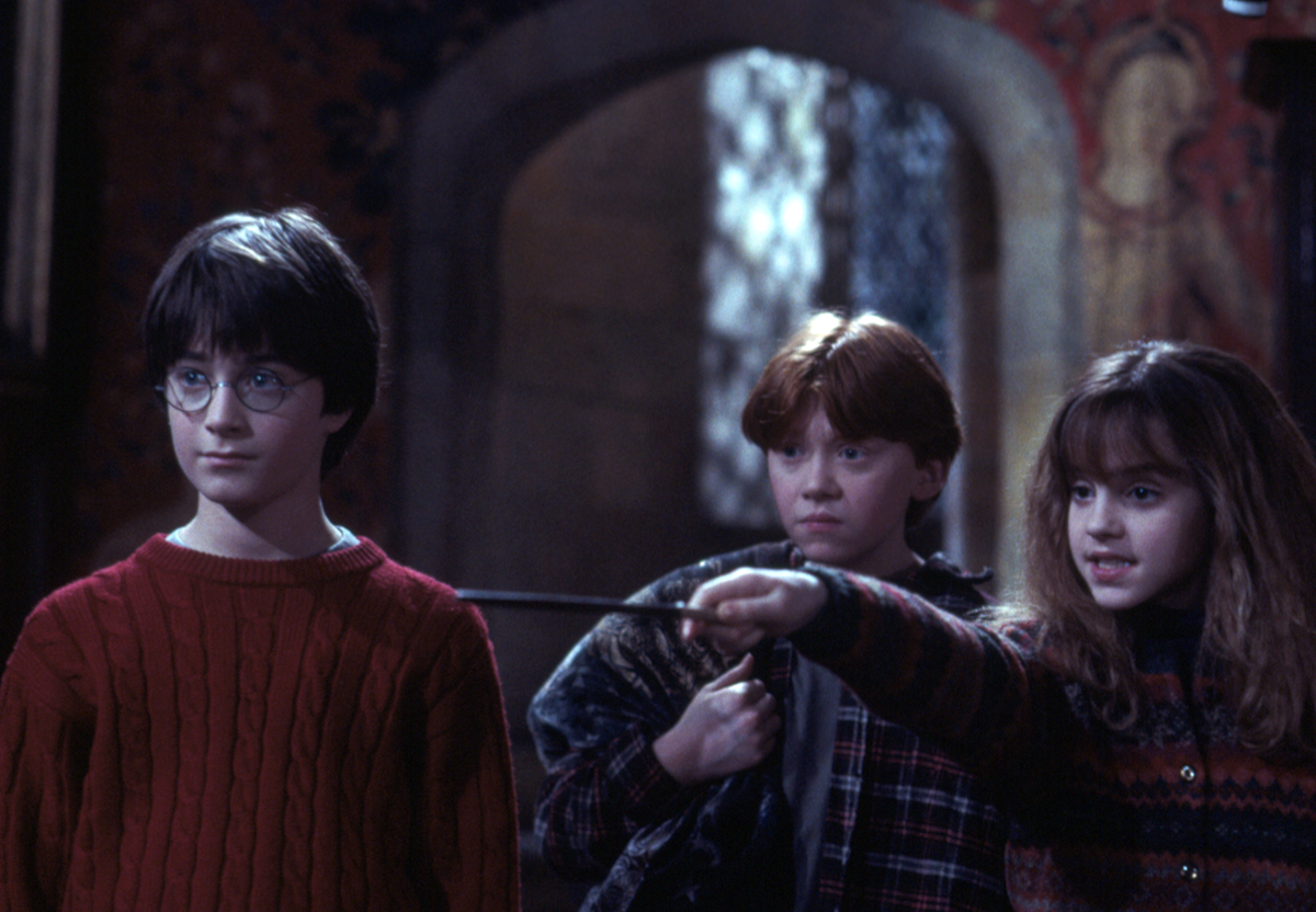 The Full-Body Bind (Petrificus Totalus) | Official Harry Potter ...