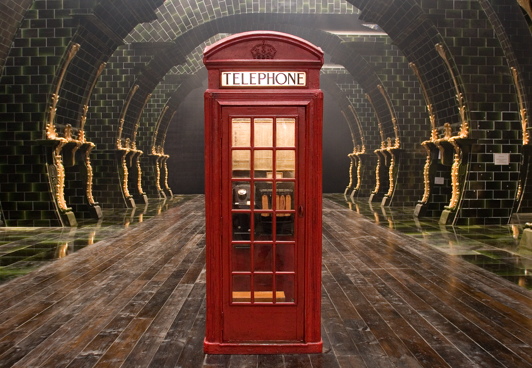 The Ministry of Magic Official Harry Potter Encyclopedia
