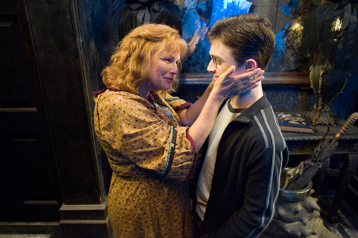 Harry Potter | Why Molly and Arthur Weasley were the best wizarding ...