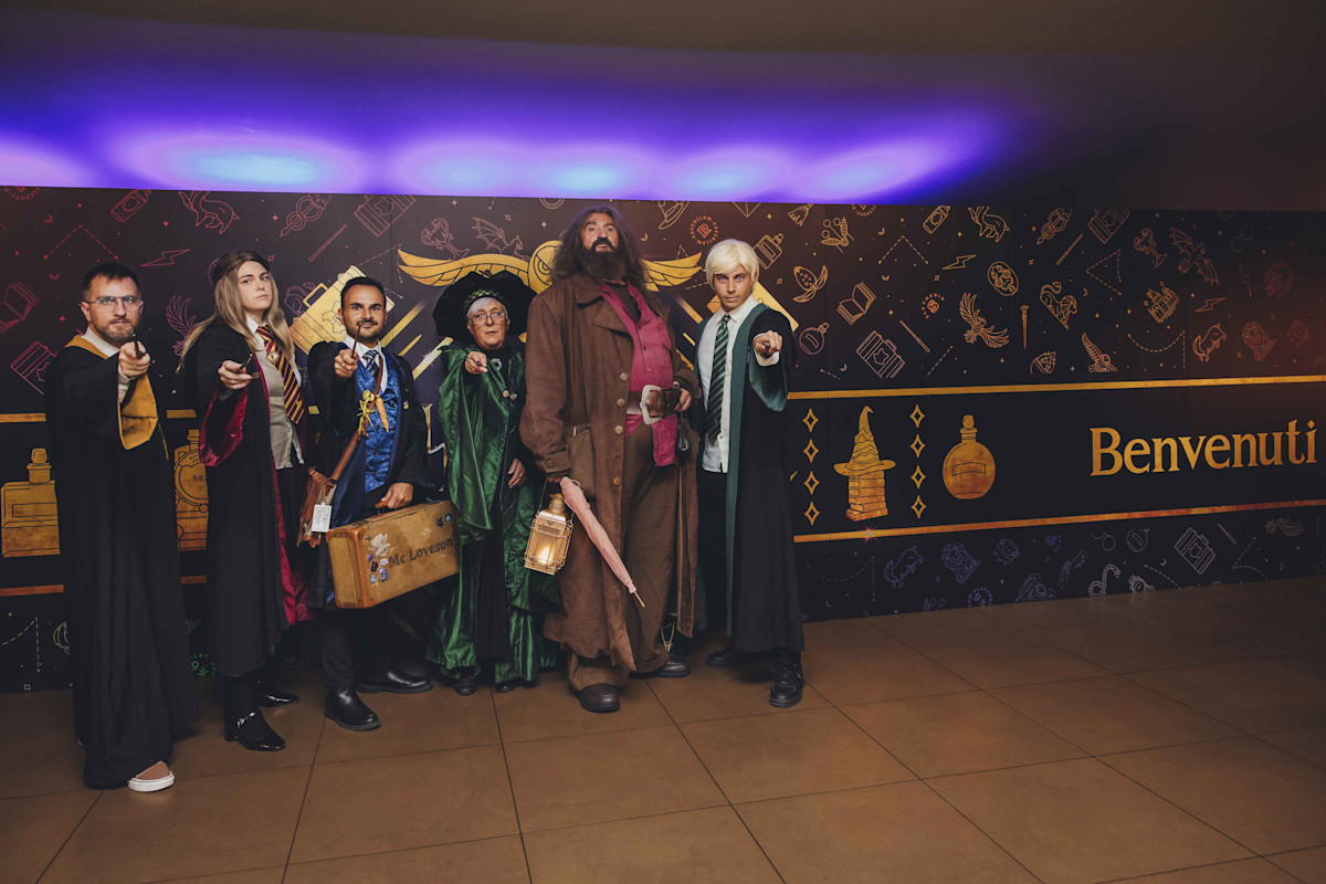 Harry Potter | WATCH: Fans around the world celebrate Back to Hogwarts ...